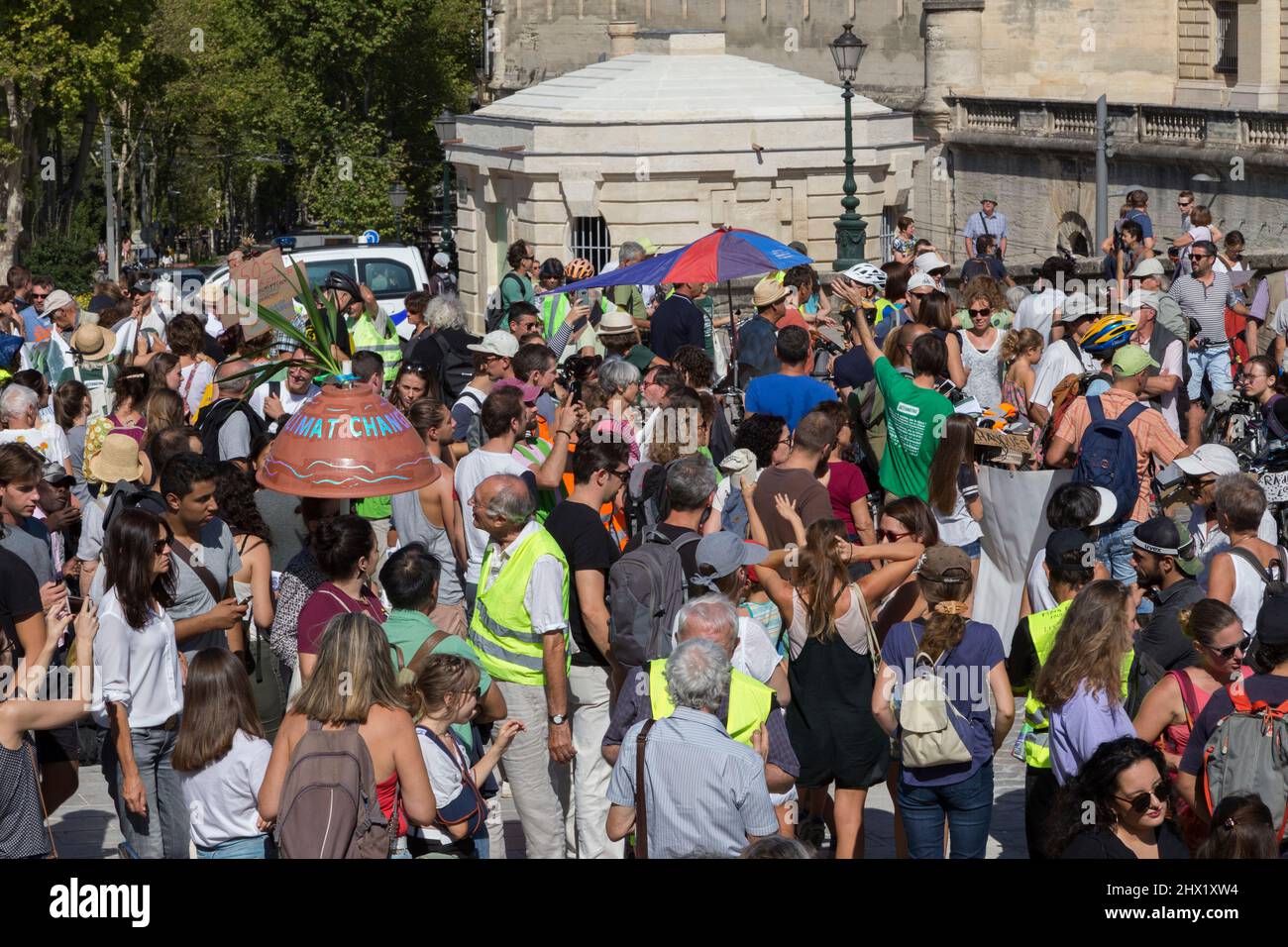 March for the Montpellier Climate in the streets of the city ...