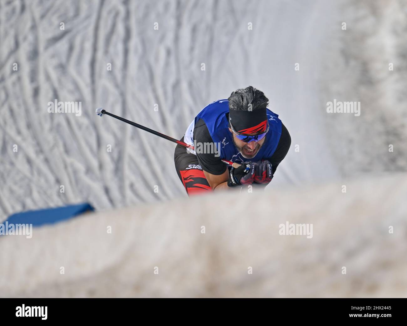 Brian mckeever beijing hi-res stock photography and images - Alamy