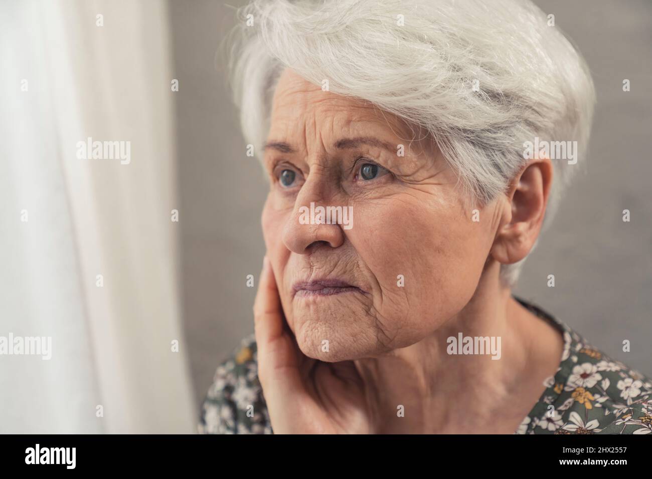 Melancholic gaze hi-res stock photography and images - Alamy