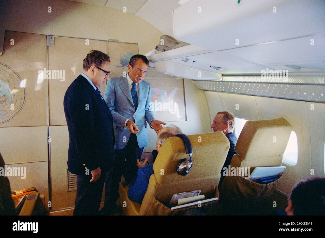 ONBOARD AIR FORCE ONE - 20 February 1972 - US President Richard Nixon ...