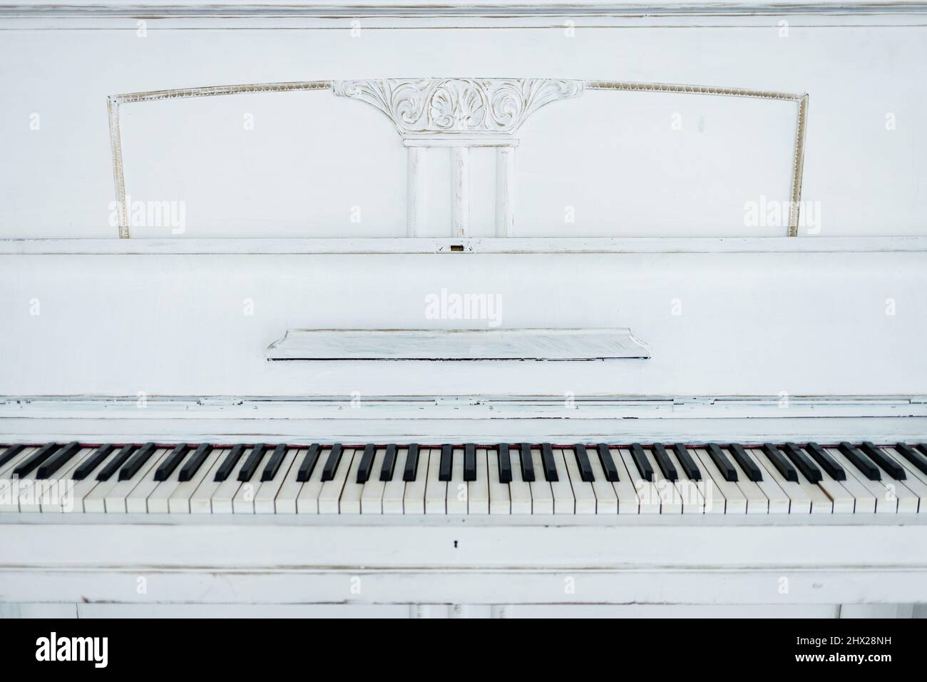 Wooden panel piano hi-res stock photography and images - Alamy