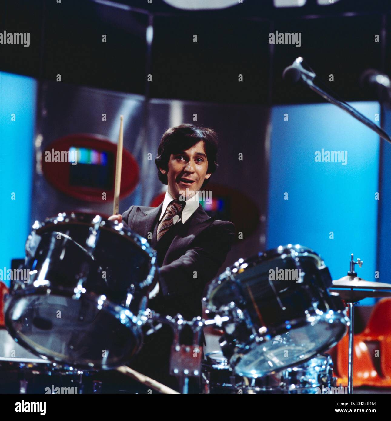 Disco ZDF Musiksendung, Moderator Ilja Richter am Schlagzeug, 1978 ...