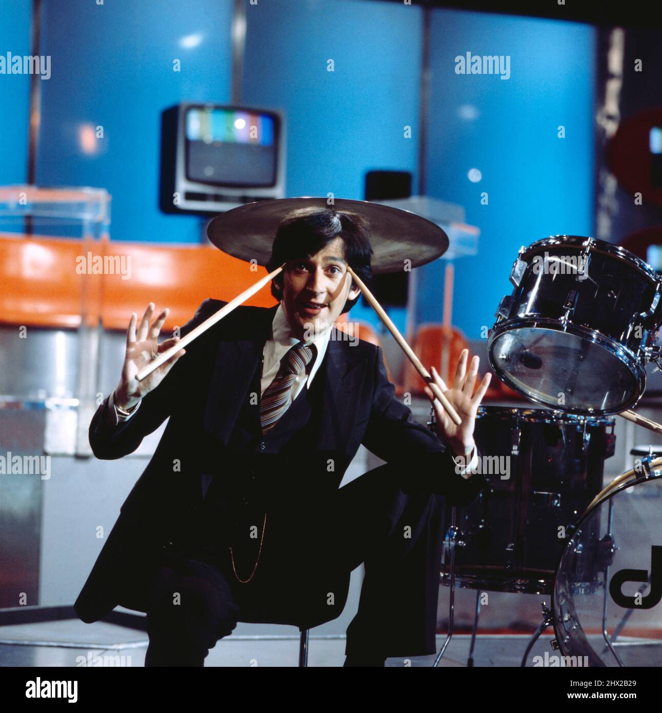 Disco ZDF Musiksendung, Moderator Ilja Richter am Schlagzeug, 1978 ...