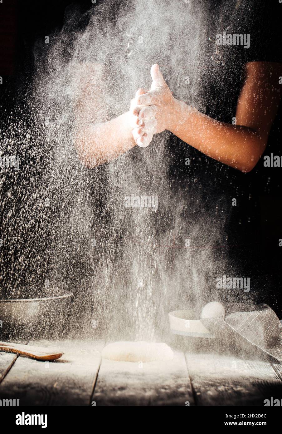 Baker hand hi-res stock photography and images - Alamy