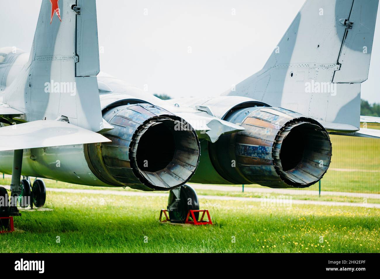 Fourth generation fighter jet hi-res stock photography and images - Alamy