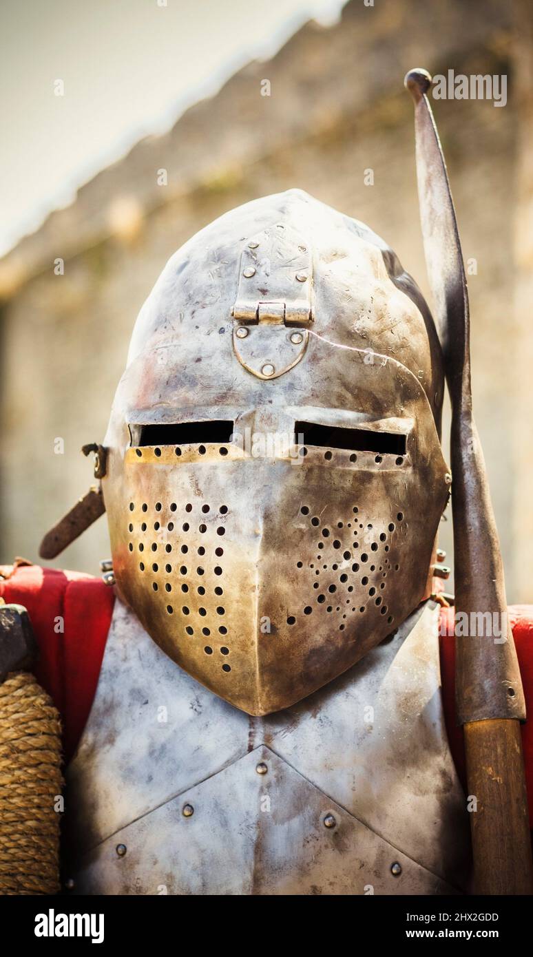 Knight in helmet hi-res stock photography and images - Alamy