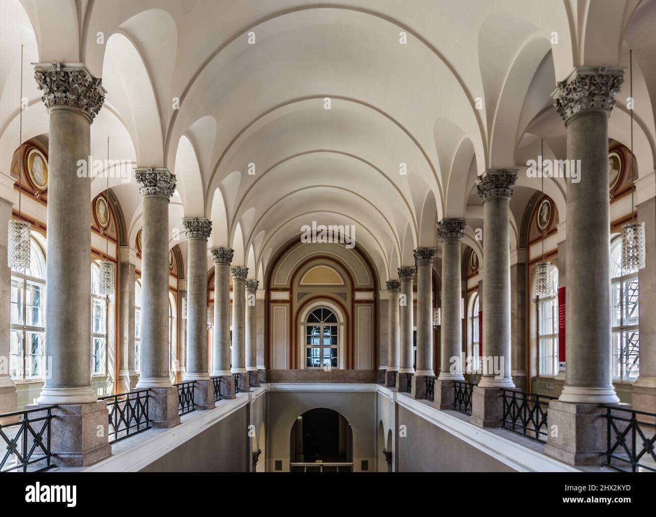 Munich library hi-res stock photography and images - Alamy