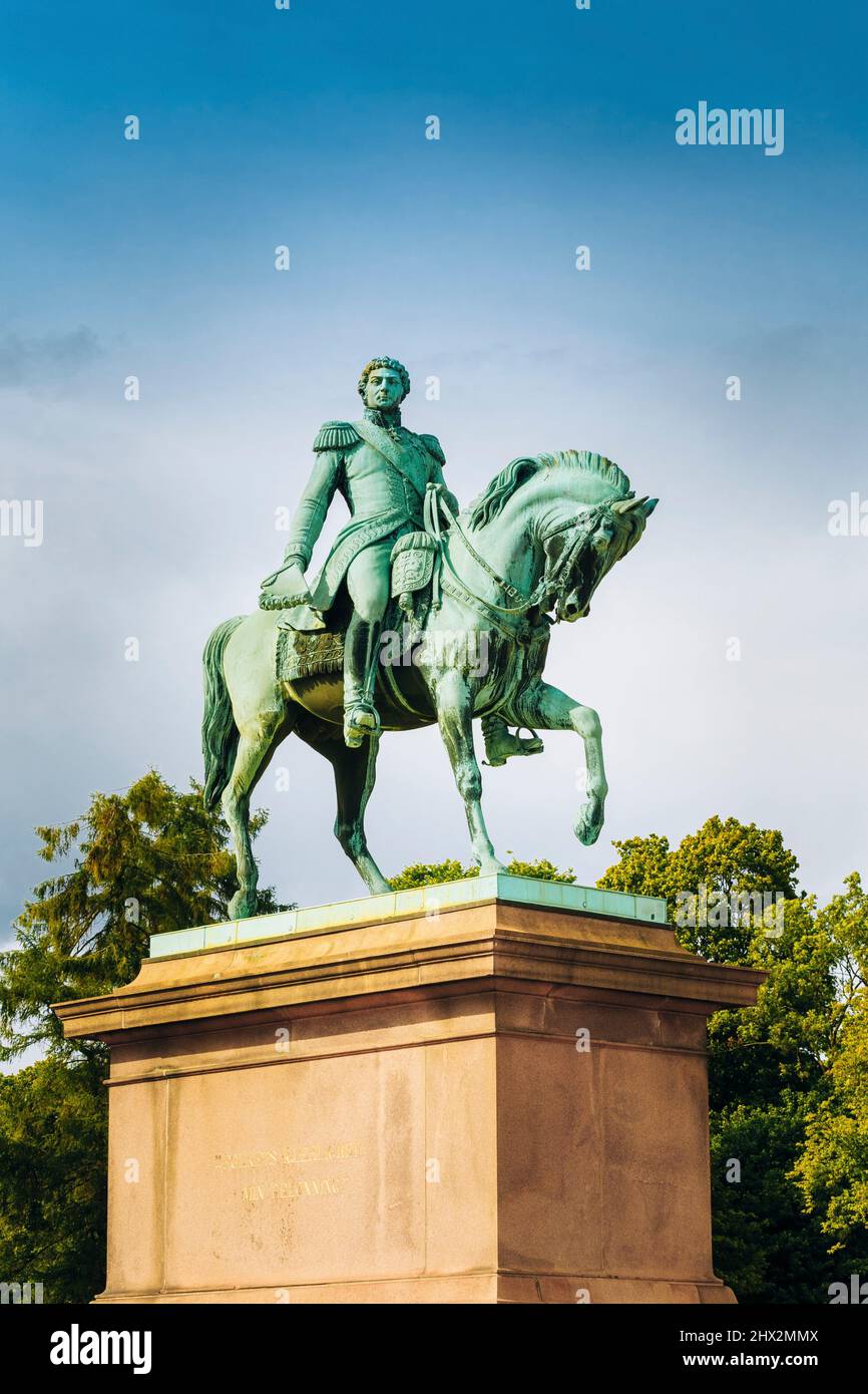 Statue of king carl johan oslo hi-res stock photography and images - Alamy