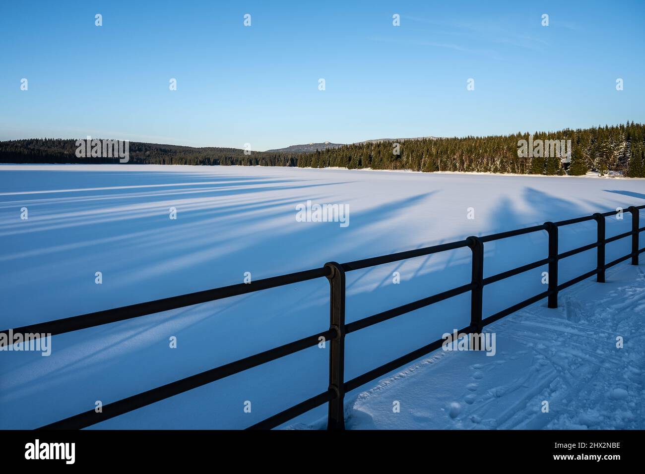 Dam winter architecture hi-res stock photography and images - Alamy