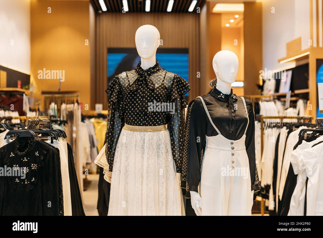 Mall lay High Resolution Stock Photography and Images - Alamy