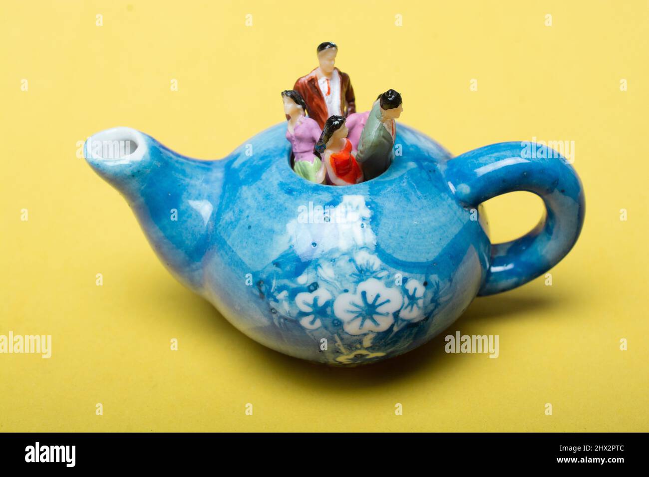 Team standing in hi-res stock photography and images - Alamy