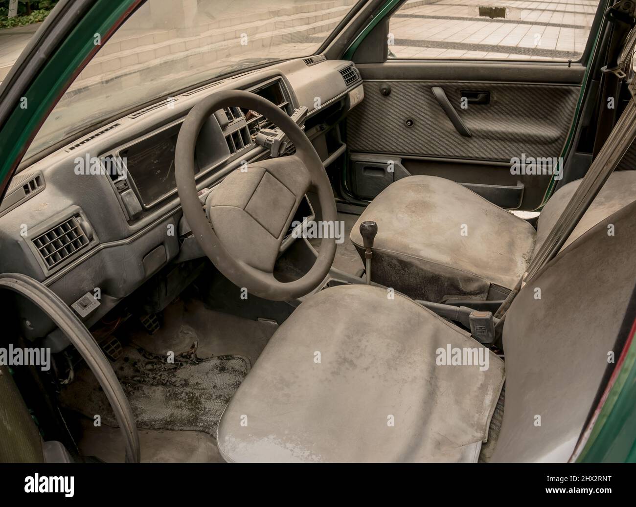 abandoned rusty car inside Stock Photo - Alamy
