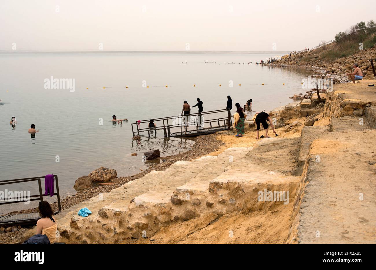 People sea bathing hi-res stock photography and images - Alamy