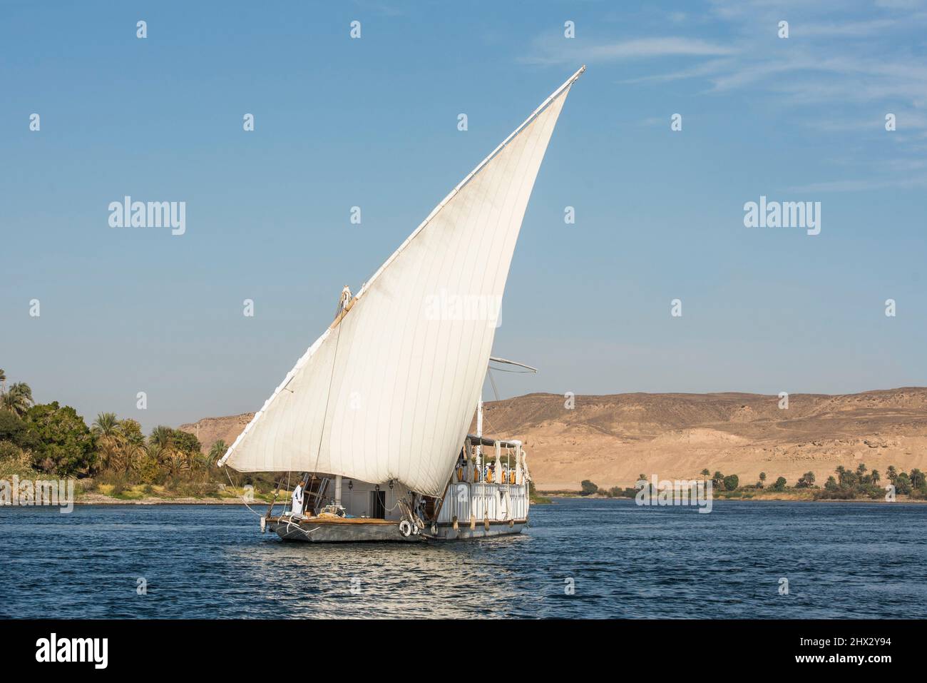 Dahabeah under sail, passenger river boat of the Lazuli fleet, sailing ...