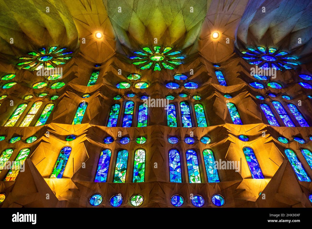 Interior sagrada familia gaudi modernism iconic barcelona inside hi-res ...