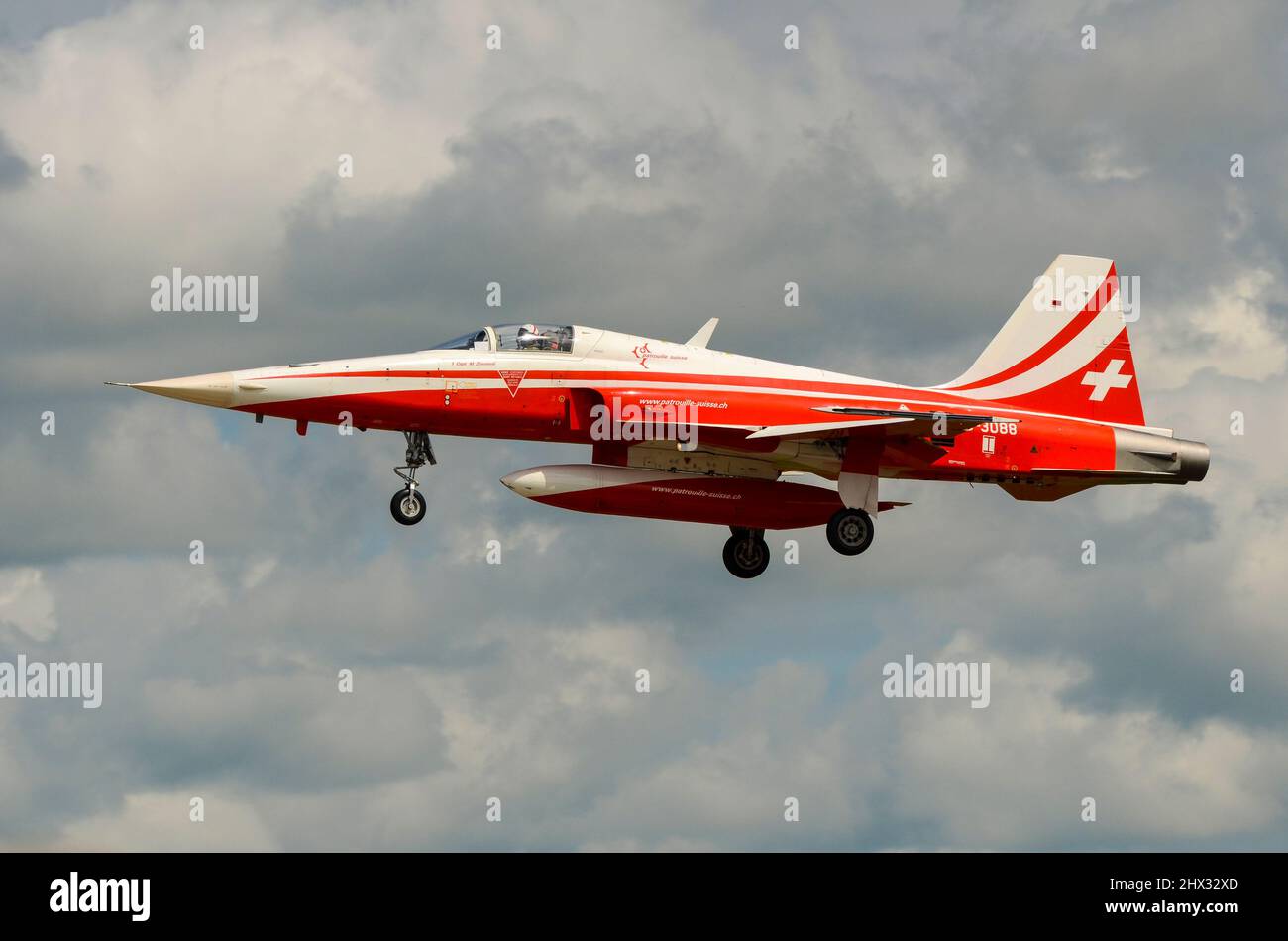 Northrop F-5E Tiger II of Patrouille Suisse, Swiss display team fighter ...