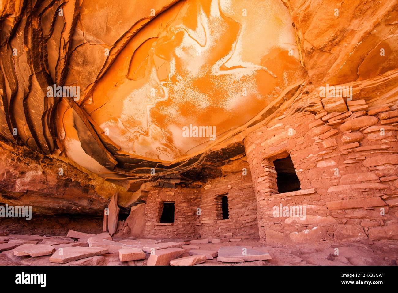 The Fallen Ceiling or Fallen Roof Ruin cliff dwelling in the Road ...
