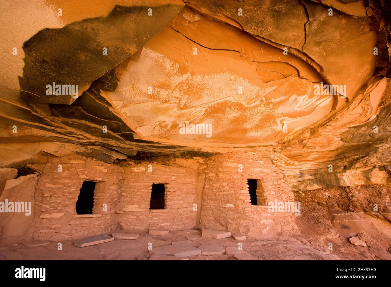The Fallen Ceiling or Fallen Roof Ruin cliff dwelling in the Road ...
