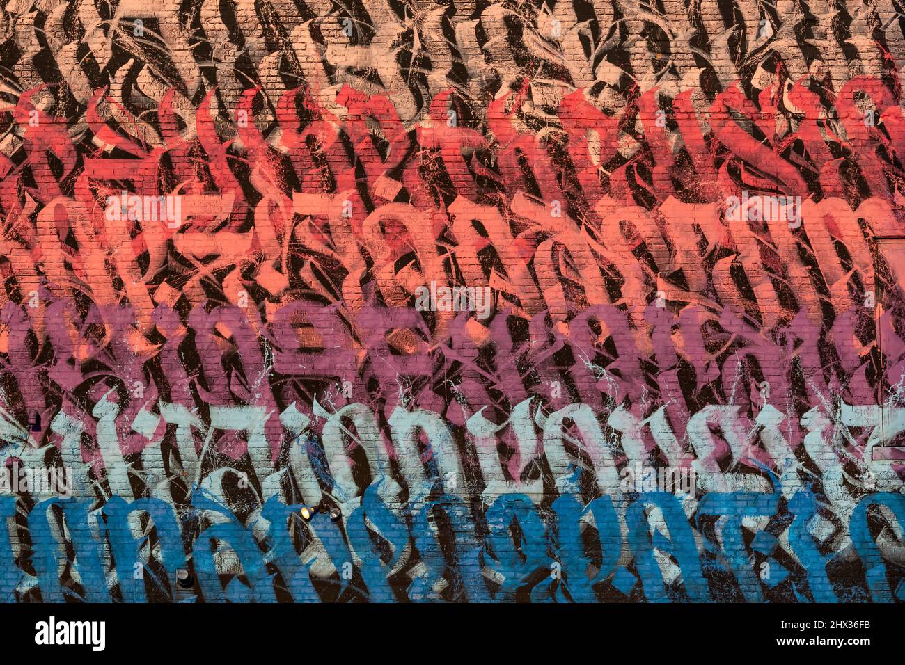 Repeated design hi-res stock photography and images - Alamy