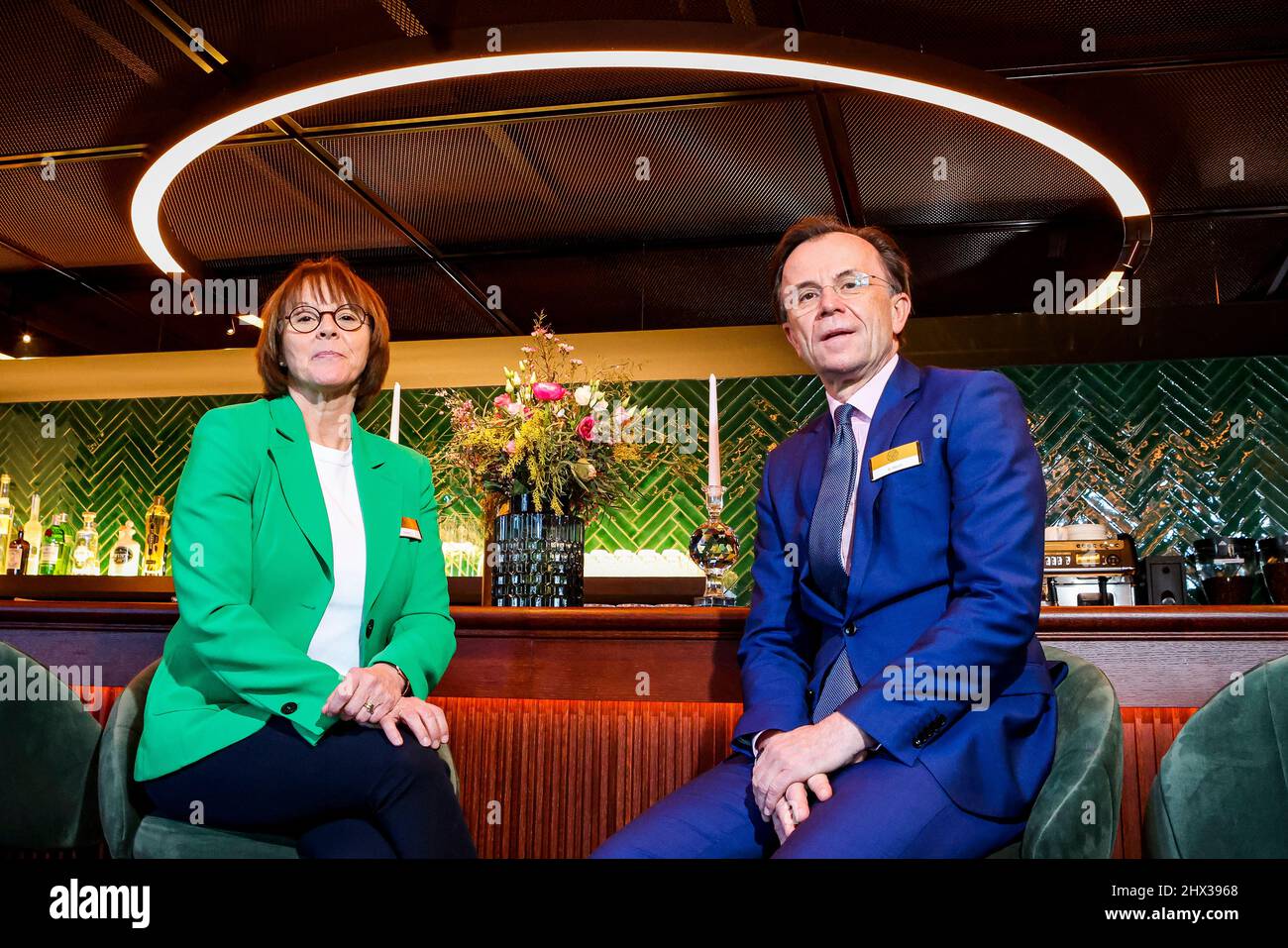 Lists venues hi-res stock photography and images - Alamy