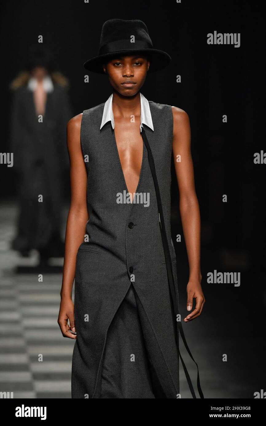 Model Victoria Fawole walks on the runway at the Ann Demeulemeester ...