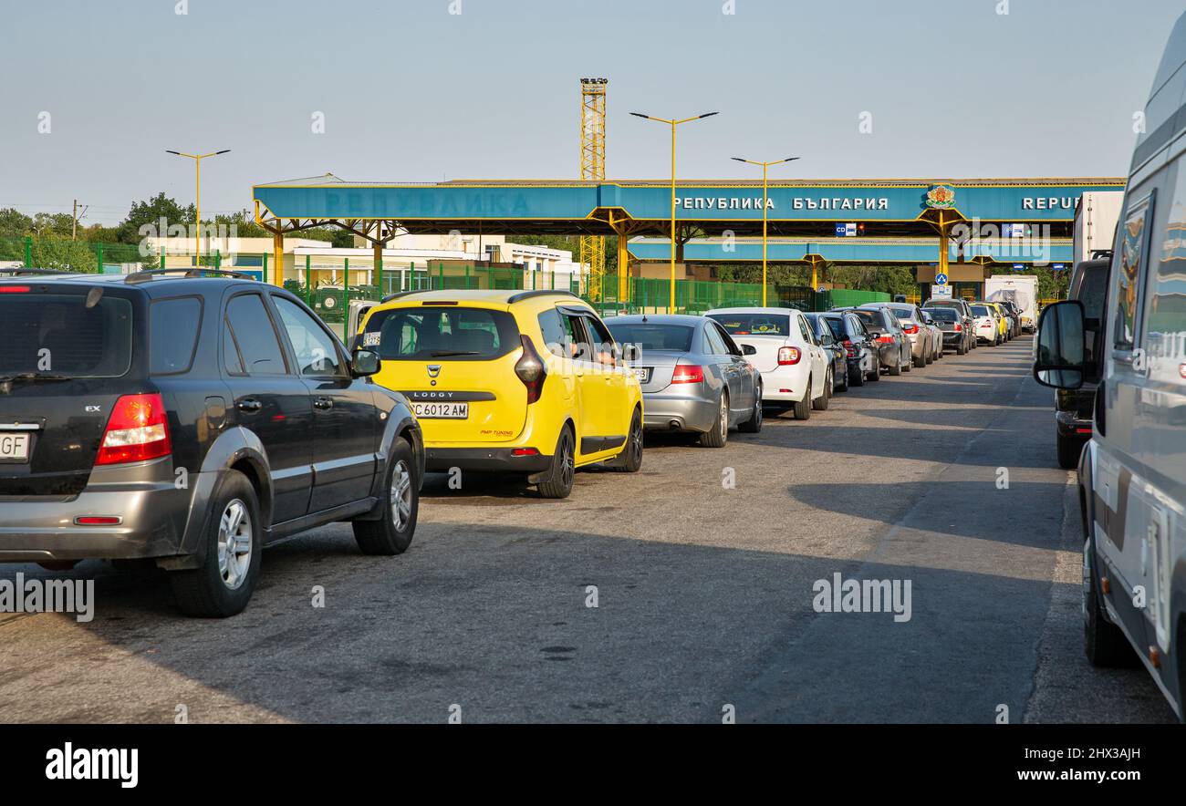 Ruse, Buylgaria - July 26, 2021: Line of cars stopped at customs ...