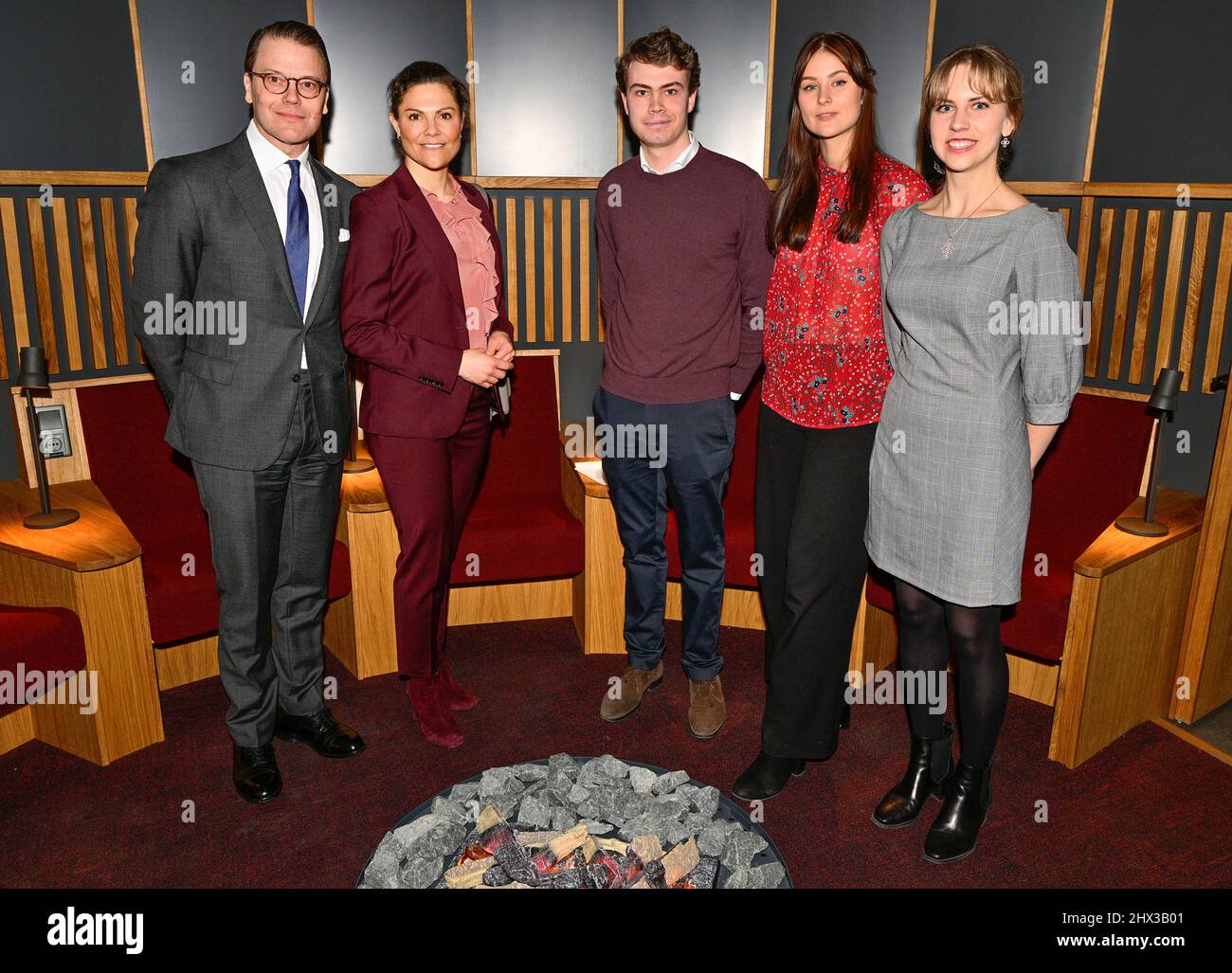 Crown princess victoria and prince daniel meet students douglas ...