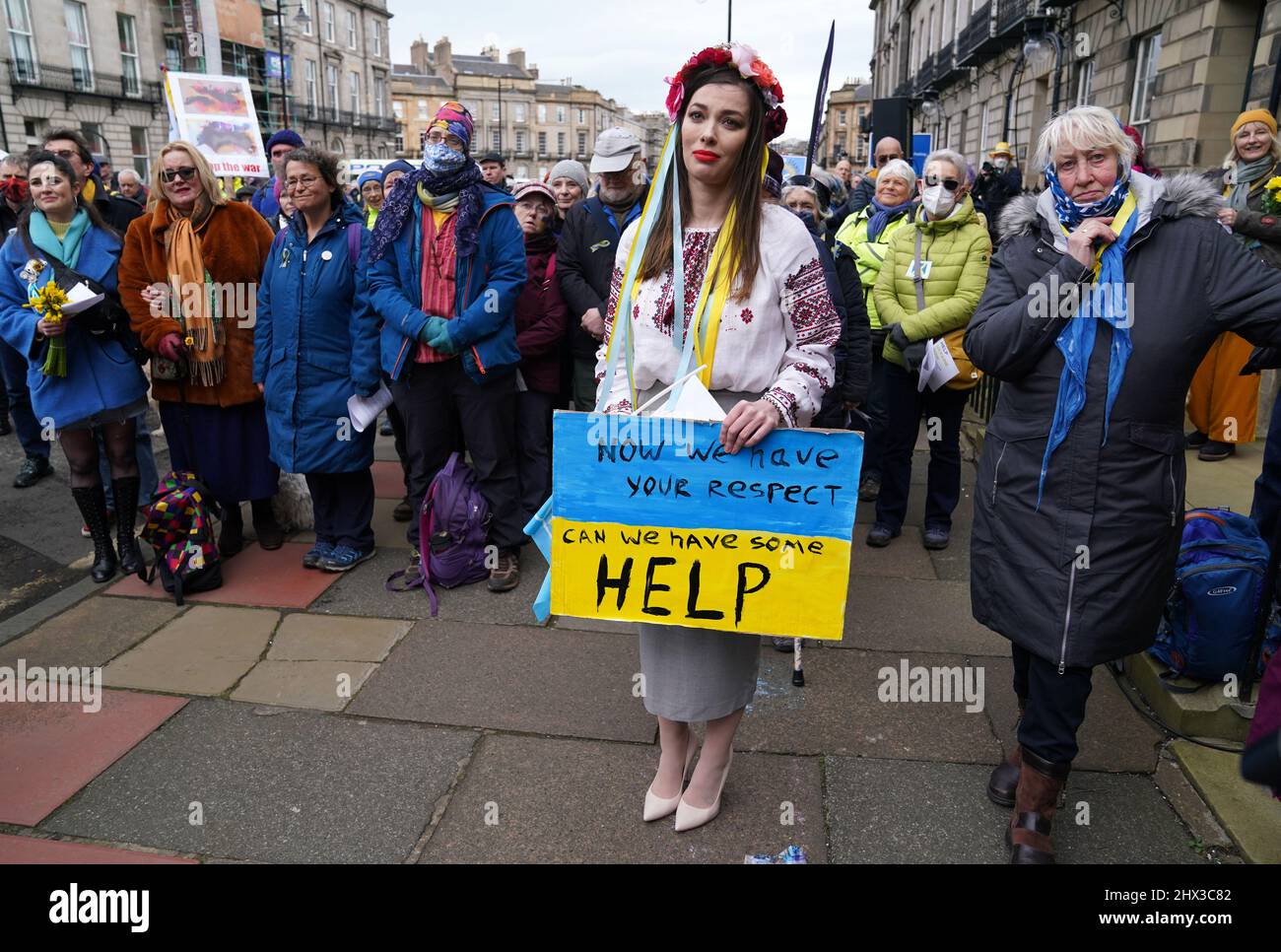 Scottish Artists for Ukraine demonstrate at the Russian consulate ...