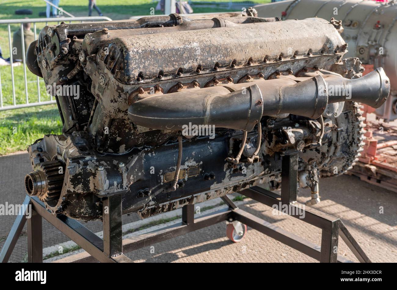 Old aircraft engine with wood propeller, vintage plane close up Stock ...