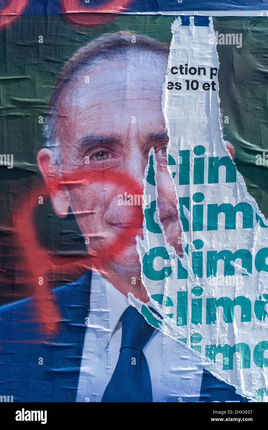 France, Montauban, 2022-03-09. Poster of Eric Zemmour, Tagged Poutine ...