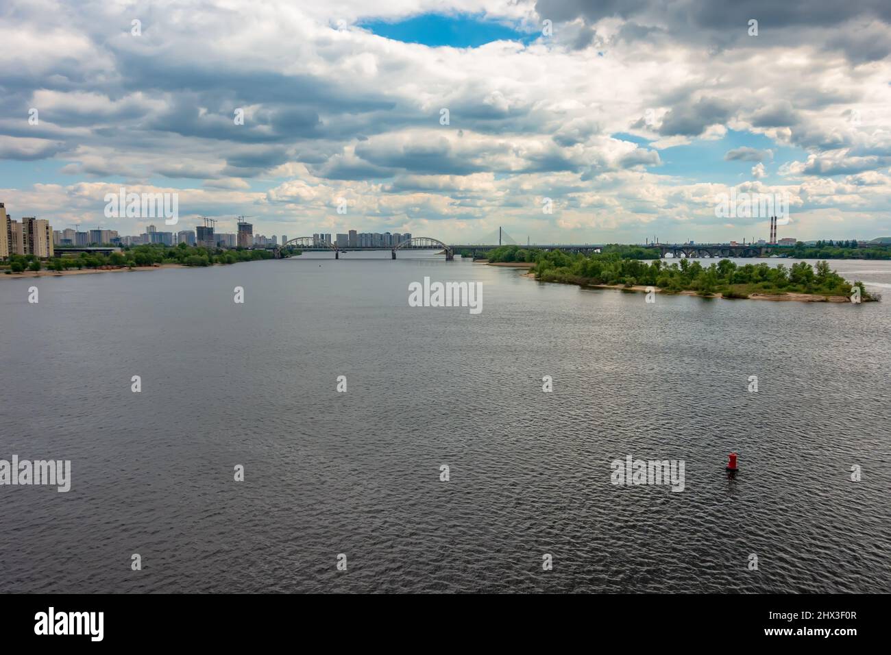 Dnieper river in kiev hi-res stock photography and images - Alamy