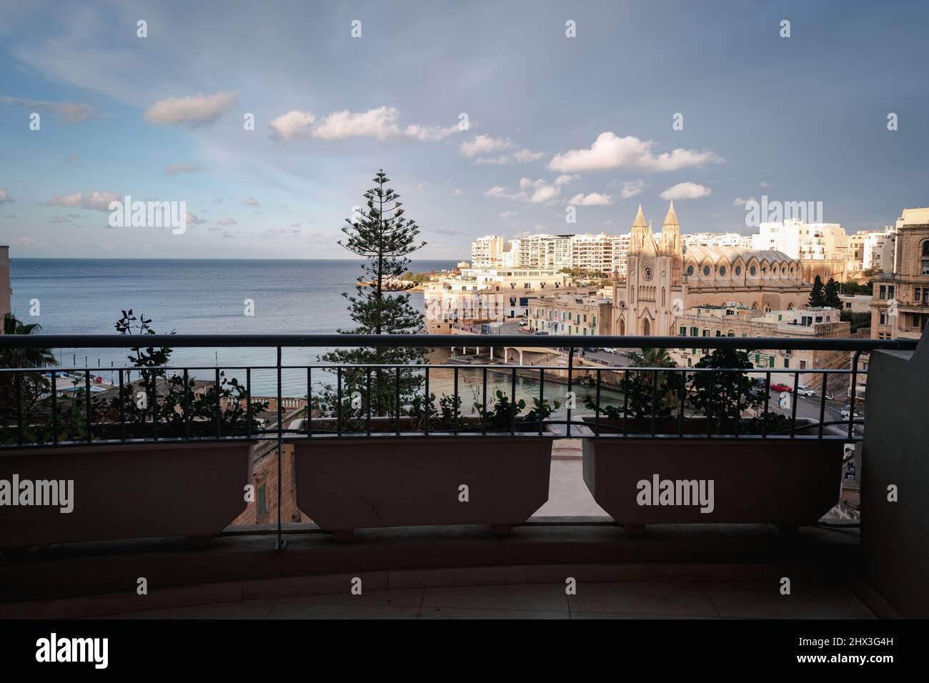 Saint julian bay malta hi-res stock photography and images - Alamy