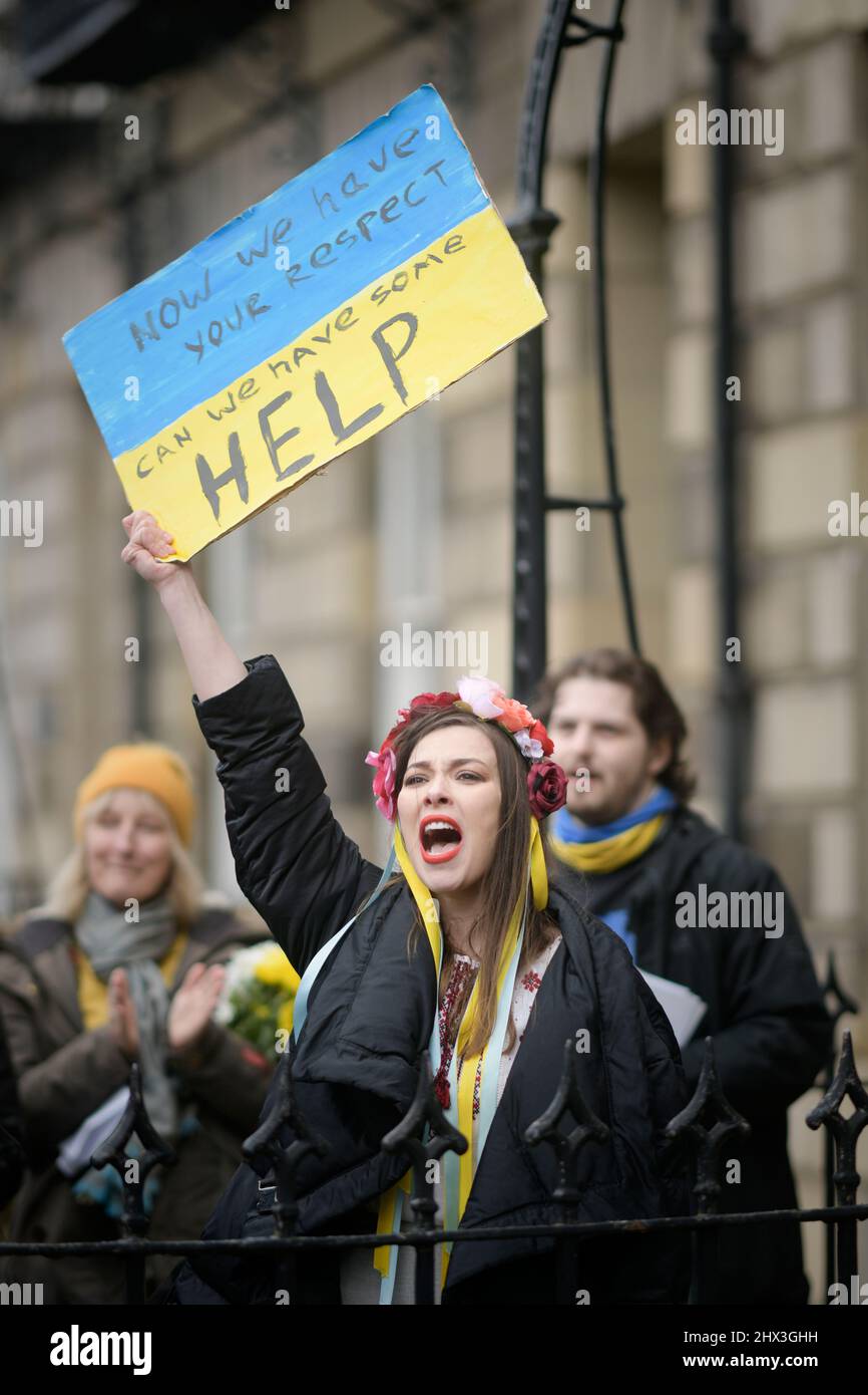 Edinburgh Scotland, UK March 09 2022. Scottish Artists for Ukraine ...