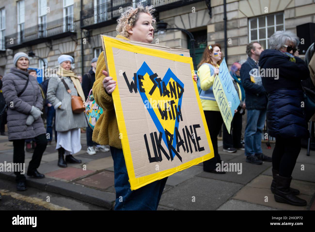 Edinburgh, UK. 9th Mar, 2022. Scottish artists for Ukraine ...