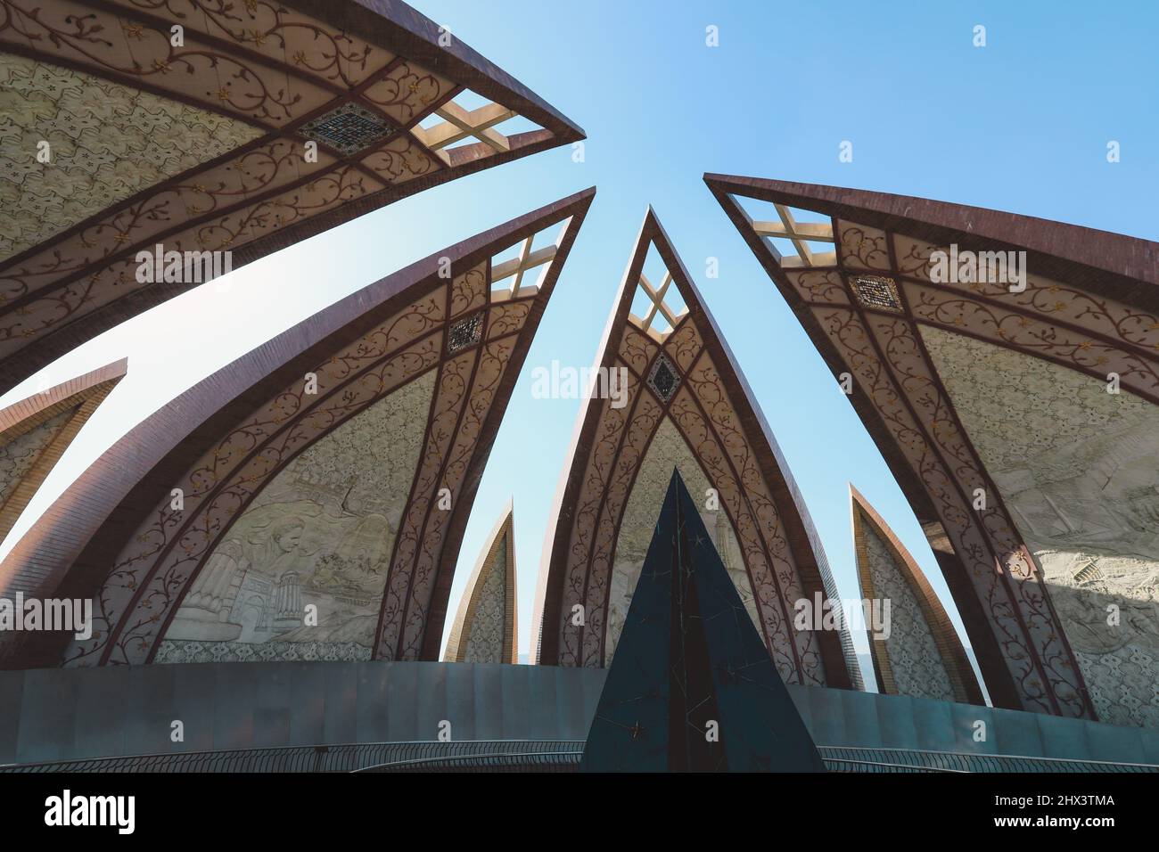 Interesting View to the Pakistan National Monument with the Lotus ...