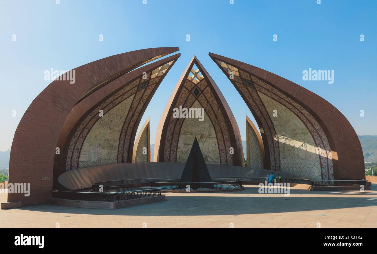 Interesting View to the Pakistan National Monument with the Lotus ...