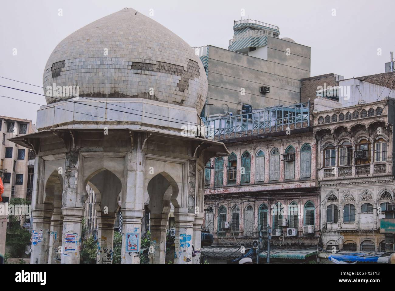 Interesting View to the Old Streets of Pakistan Peshawar City Center ...