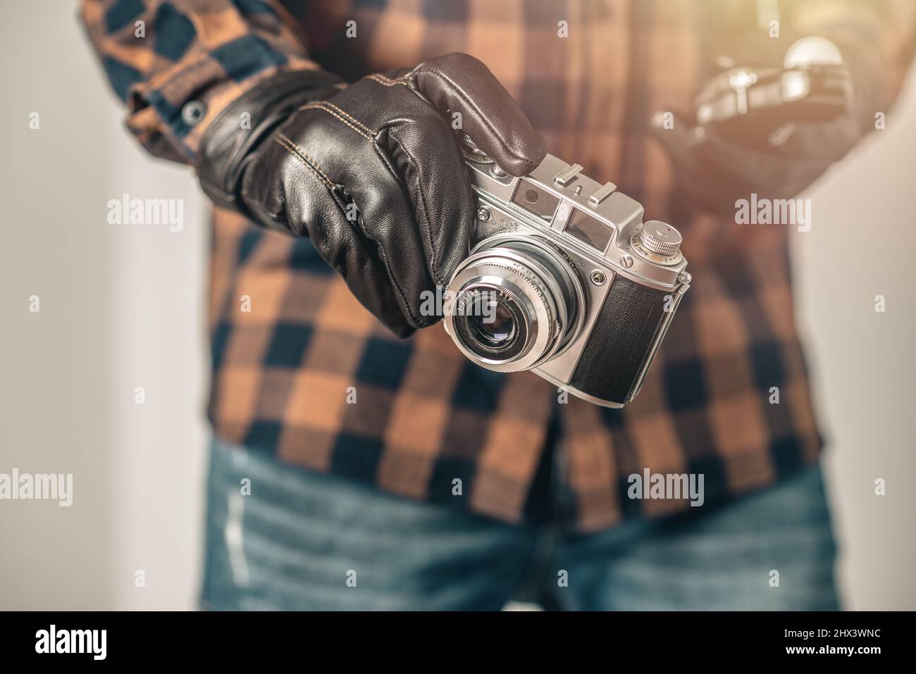 Old film camera in hi-res stock photography and images - Alamy