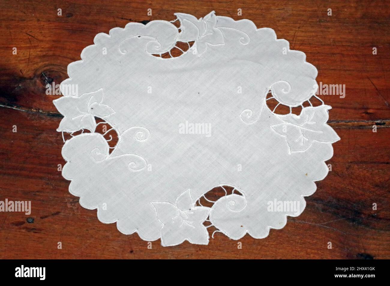Italian embroidery hi-res stock photography and images - Alamy