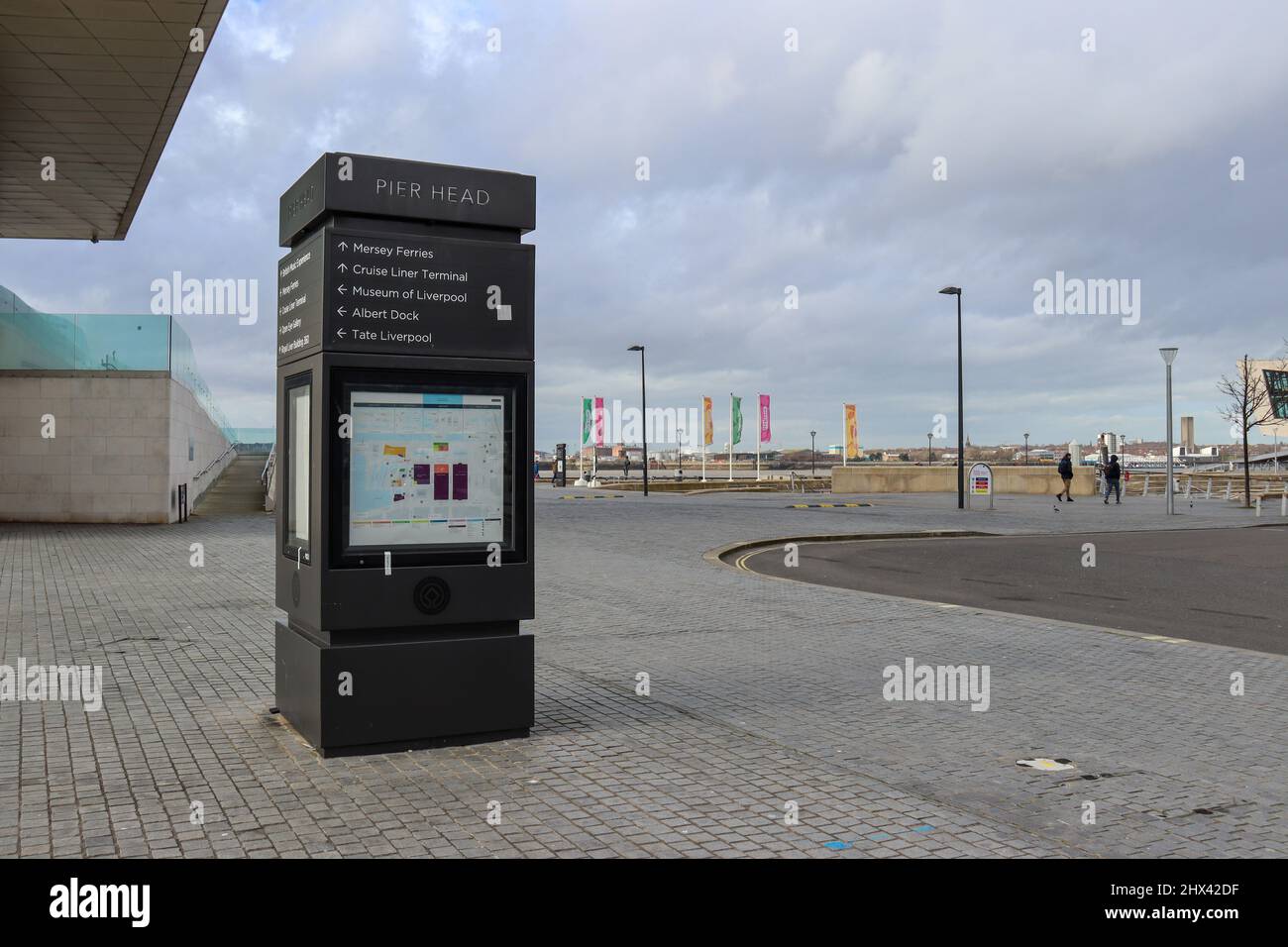 Albert dock liverpool map hi-res stock photography and images - Alamy