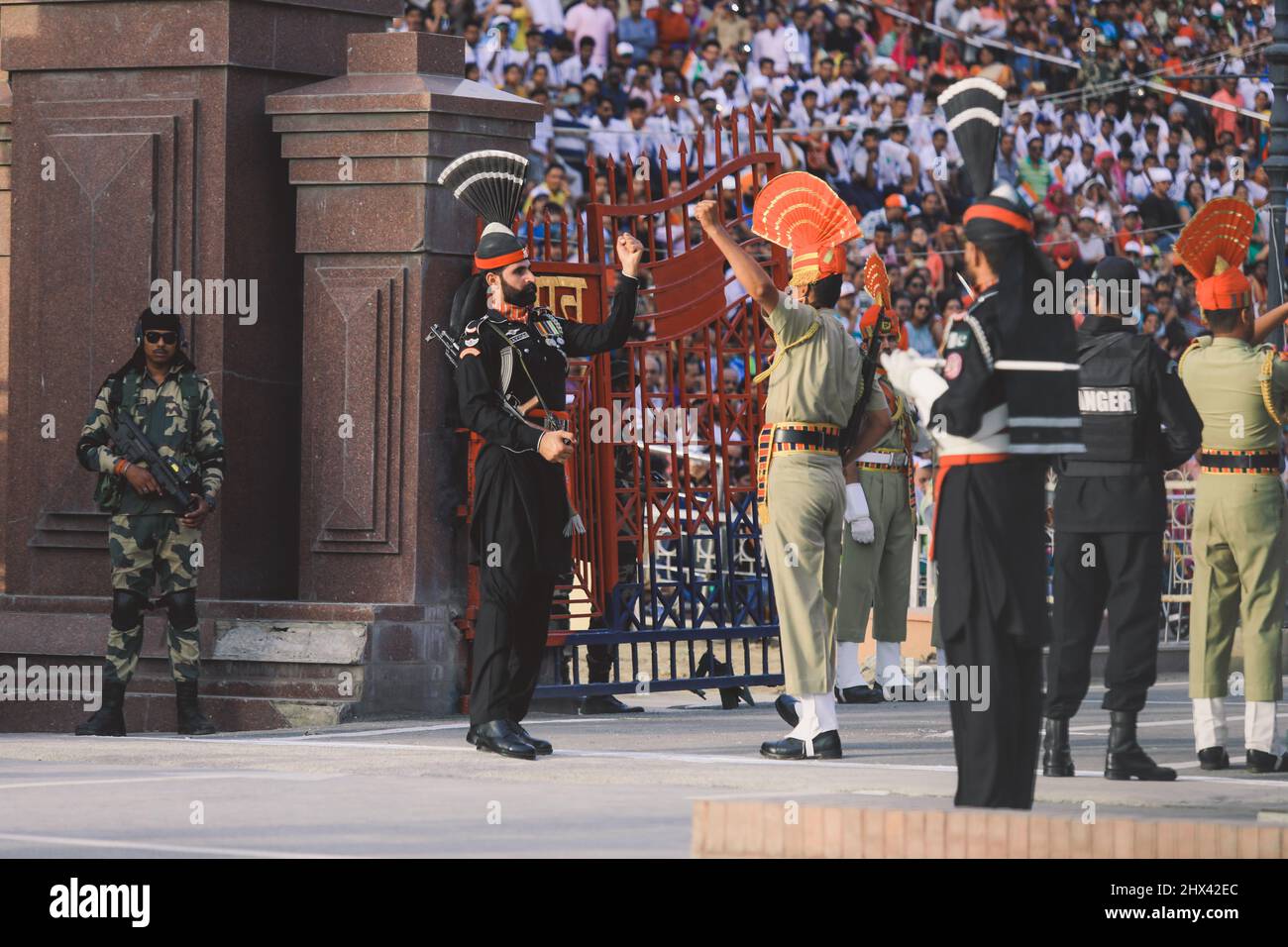 Pakistan Soldiers in Bright Military Uniform on the Wagah Attari Border ...