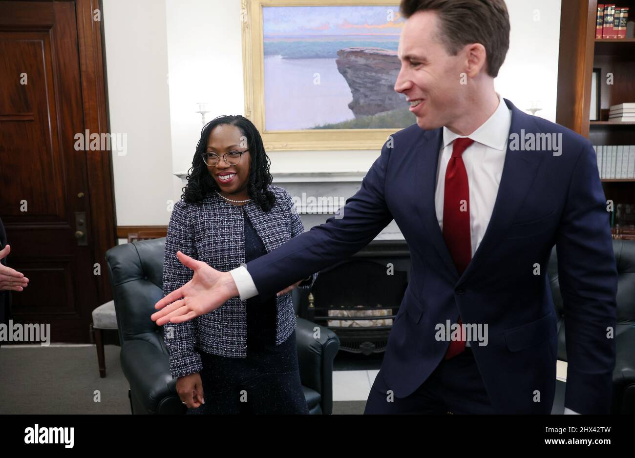United states senator josh hawley hi-res stock photography and images ...