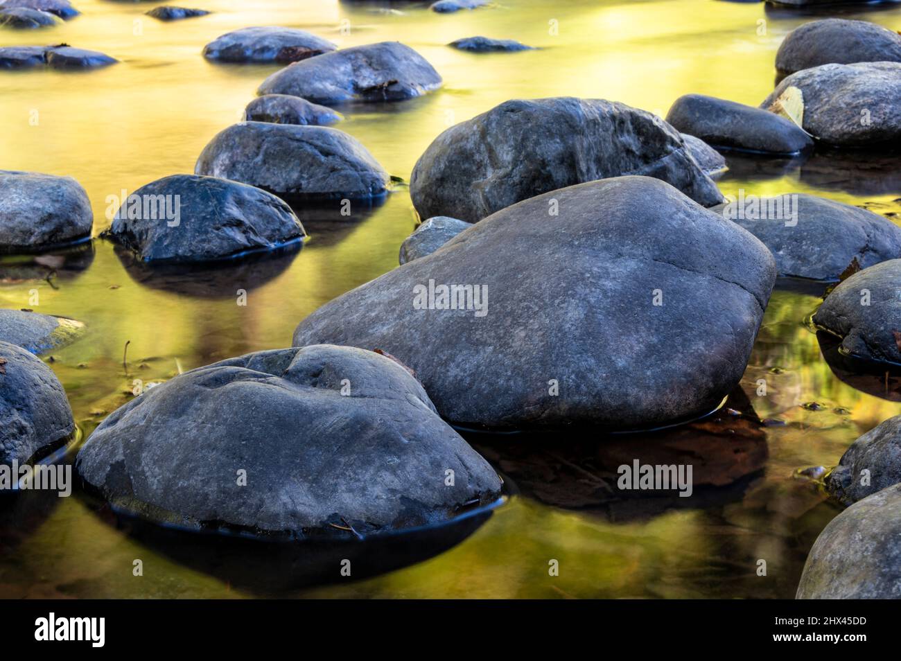 Gold river rocks hi-res stock photography and images - Alamy
