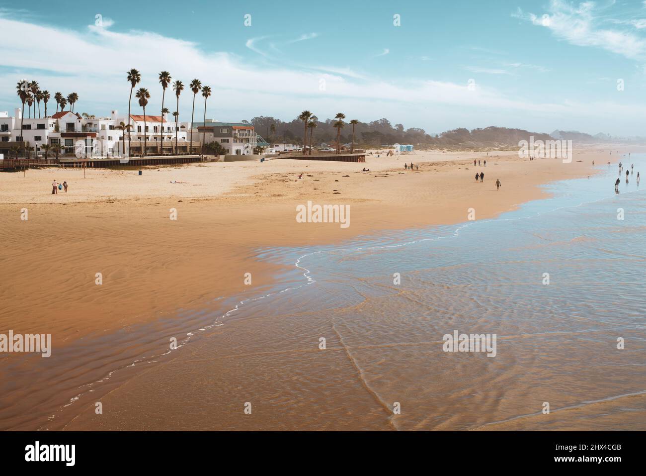 Wide sandy beach of Pismo Beach, a vintage coastal city in San Luis ...