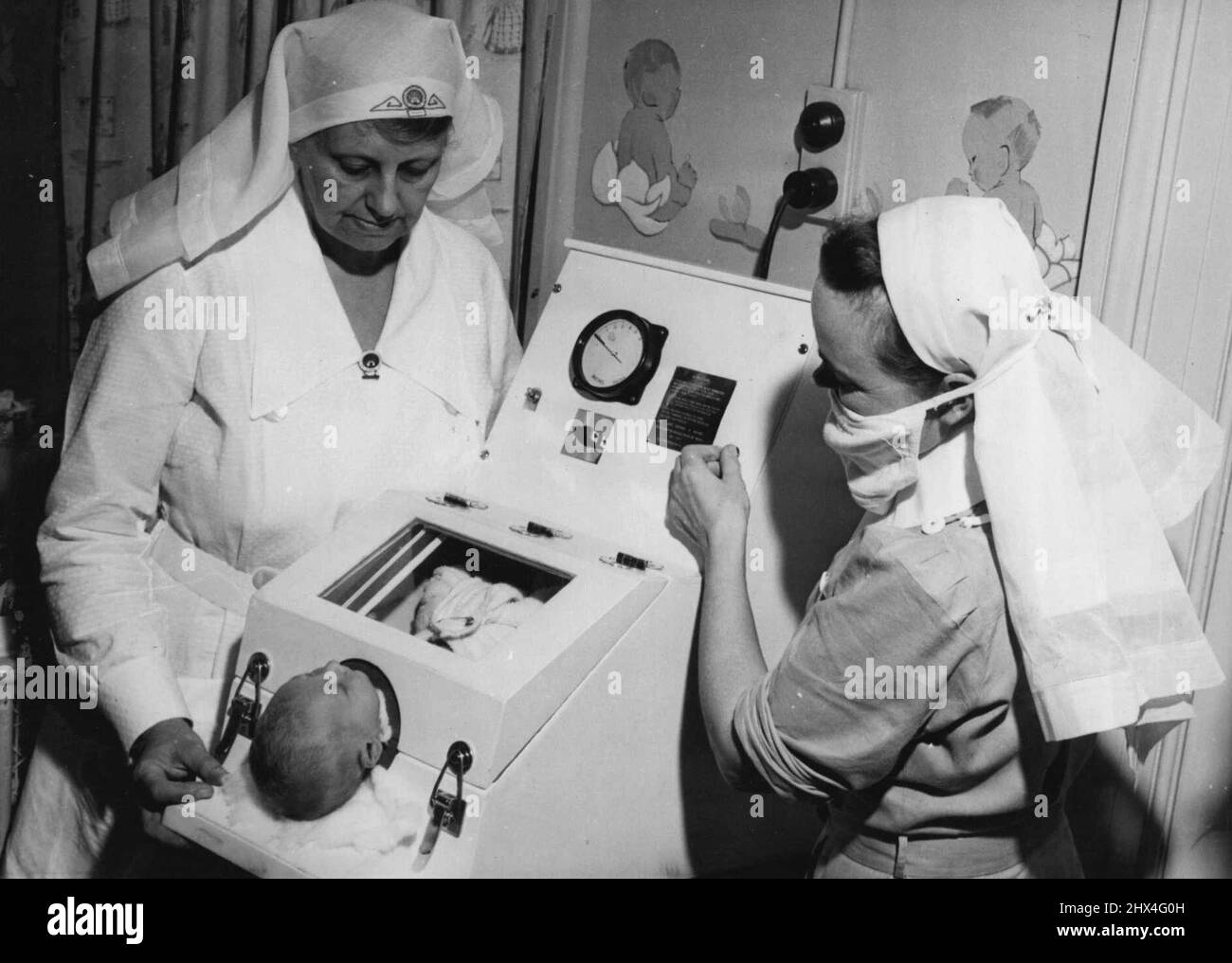 First of an entirely new type of infants' iron lung to be used in NSW ...