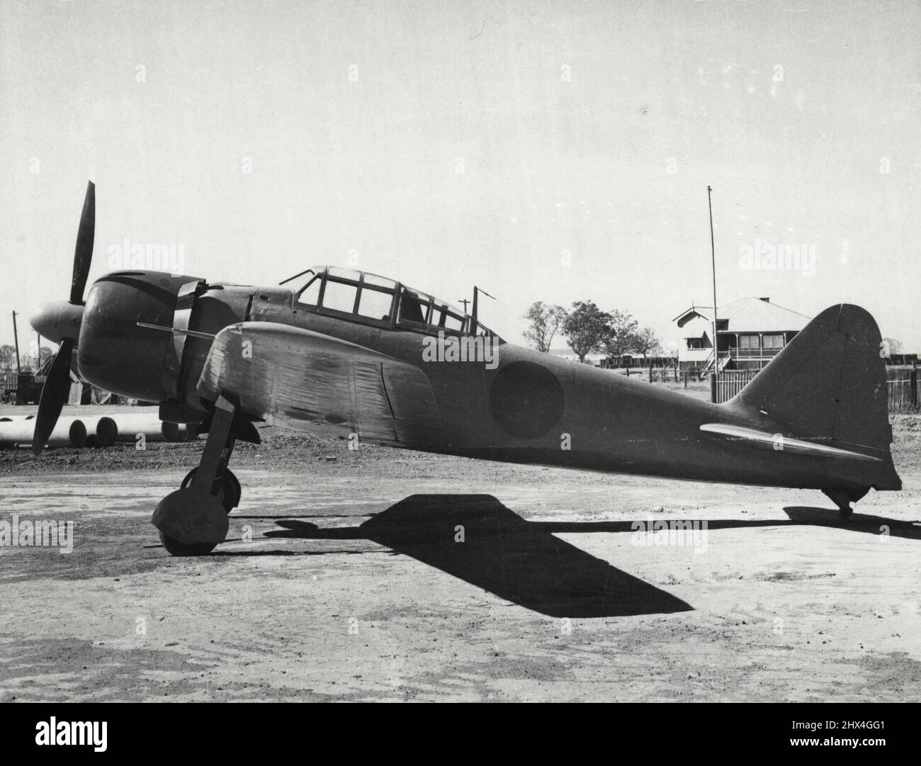 Square wing tips hi-res stock photography and images - Alamy