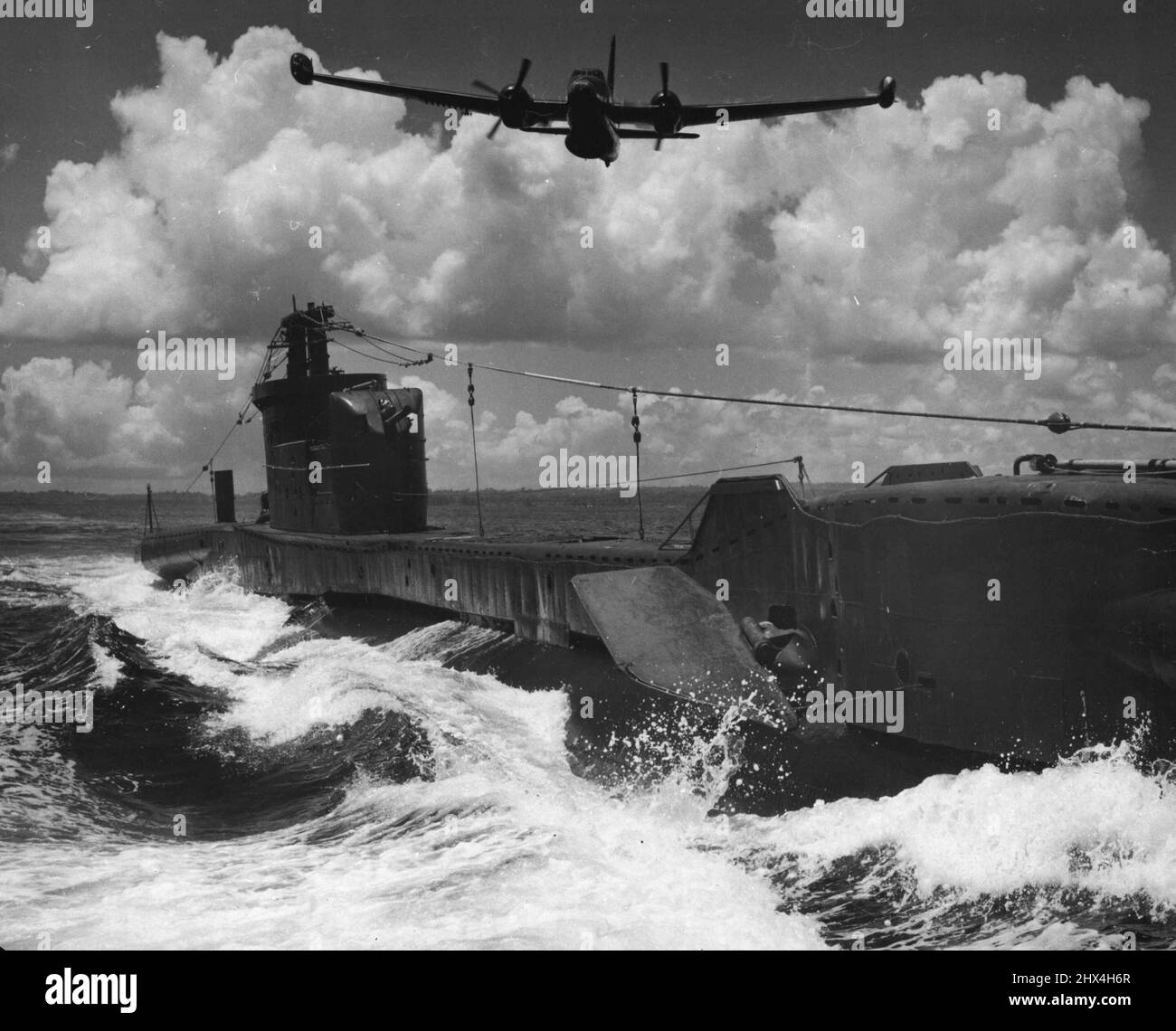 Combined Air Naval Exercises Off Manus Island Now Proceeding: British ...