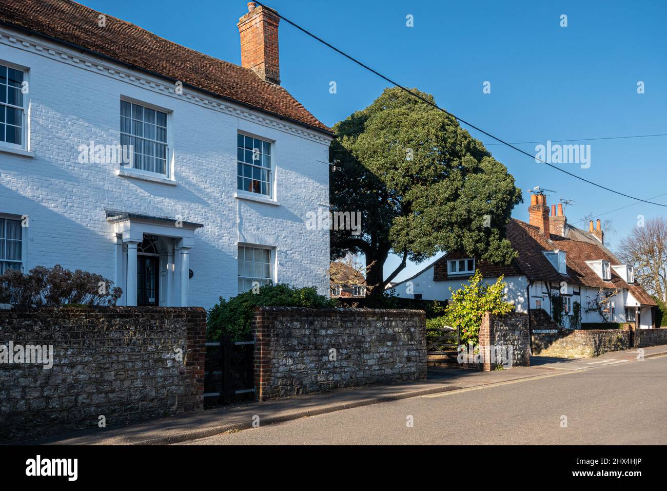 Colttages hi-res stock photography and images - Alamy