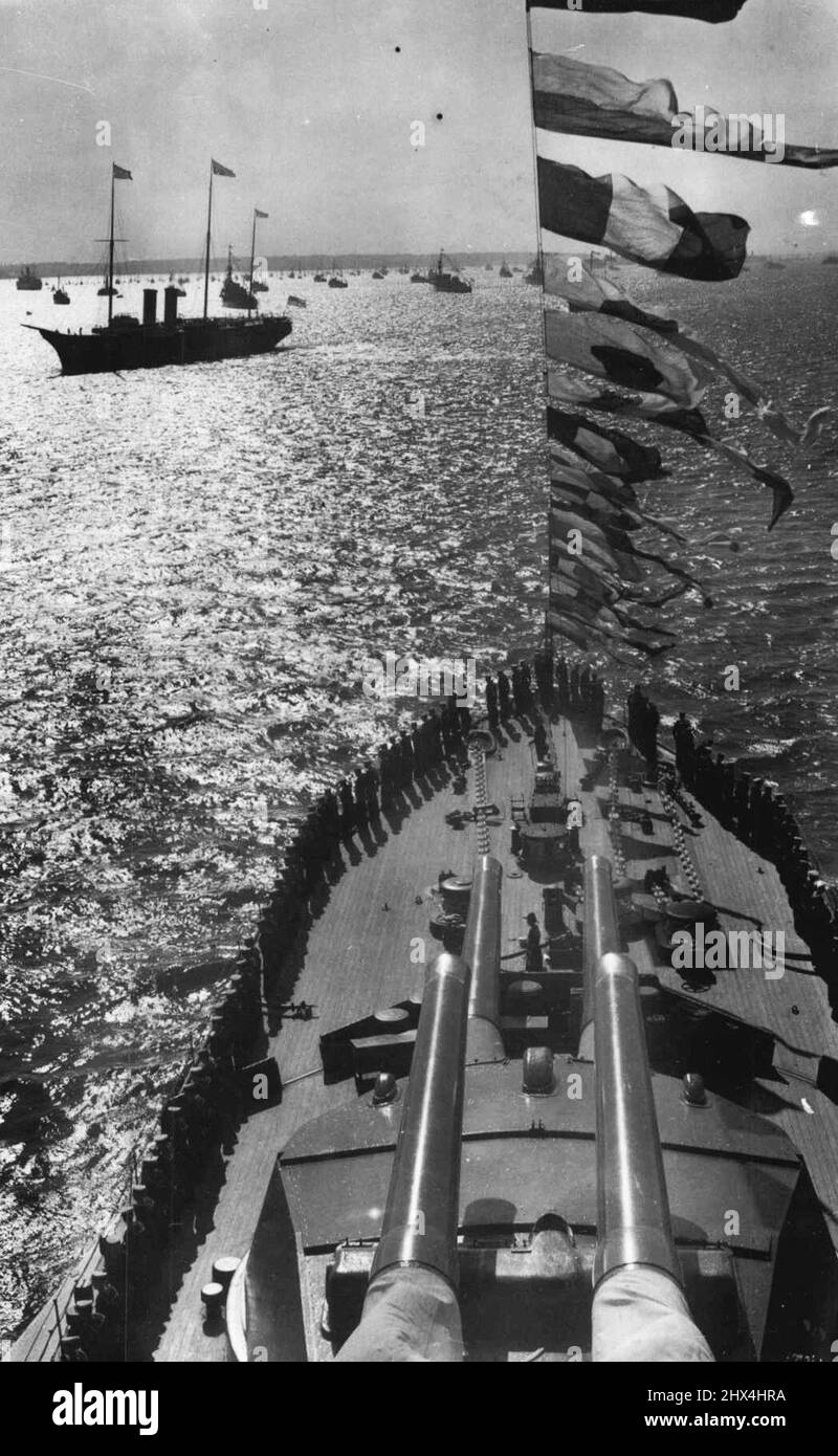 Fleet review 1935 hi-res stock photography and images - Alamy