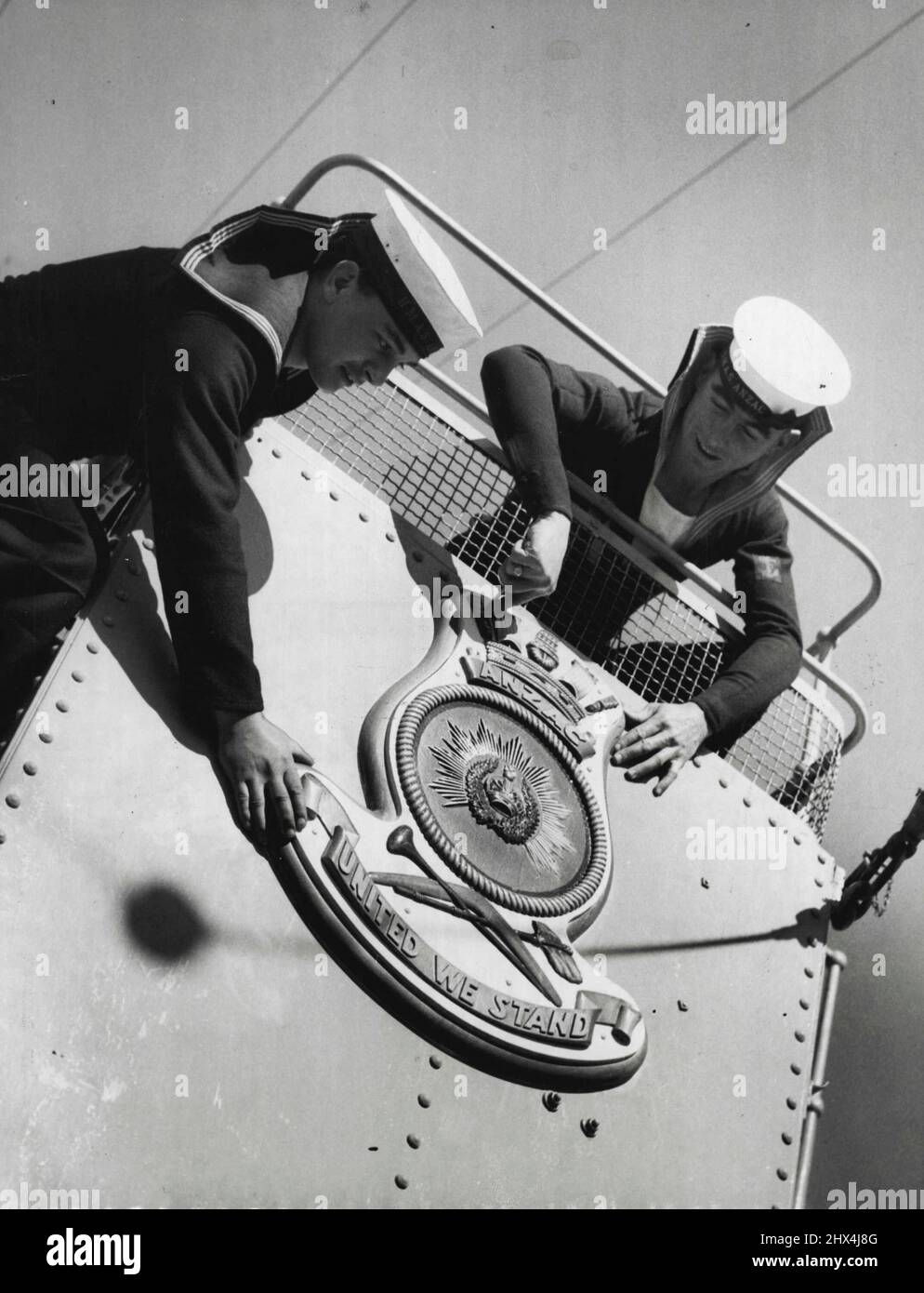 Ship on crest hi-res stock photography and images - Alamy